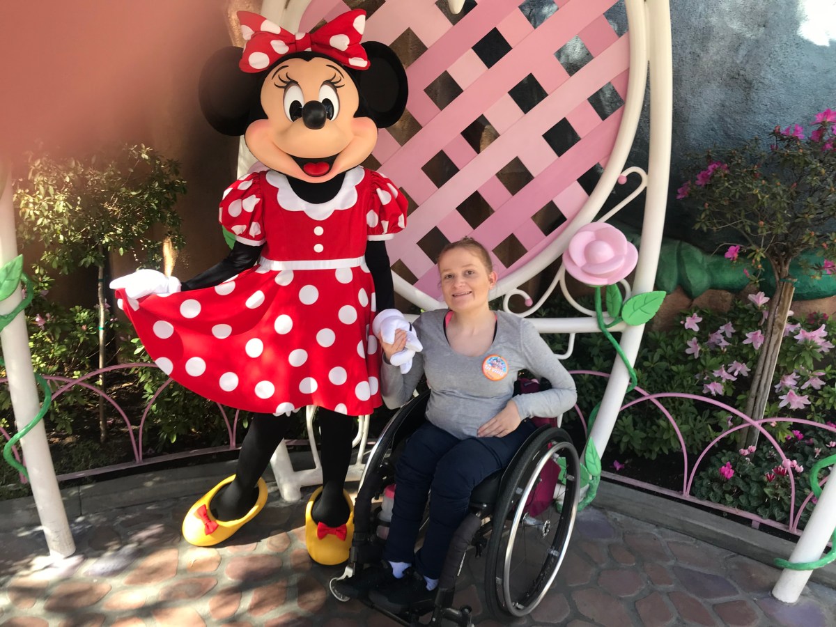 Guide to staying in a wheelchair at Disneyland – Kate Swain